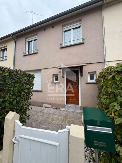 Maison à louer - Nord Ouest, Chauny - 4 pièces - 3 chambres