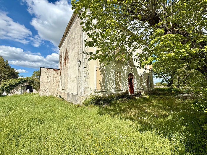 Maison 7 pièces à vendre à Bias