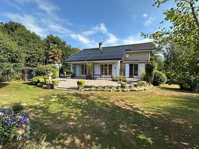 Espoey - Maison 7 pièces à vendre