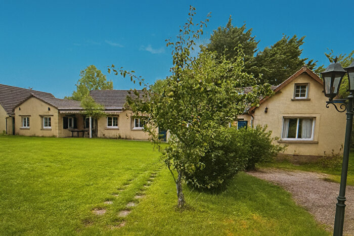 Maison à vendre - Sainte-Geneviève - 10 pièces - 5 chambres