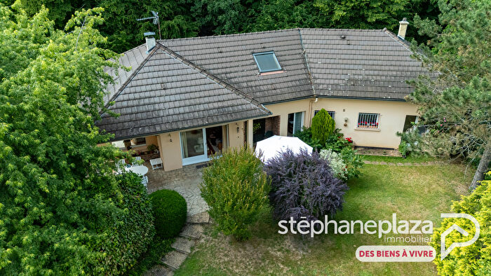 Maison 6 pièces à vendre à Montagnat