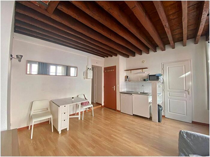 Appartement à louer - Lille, Centre-ville, Euralille - 2 pièces - 1 chambre