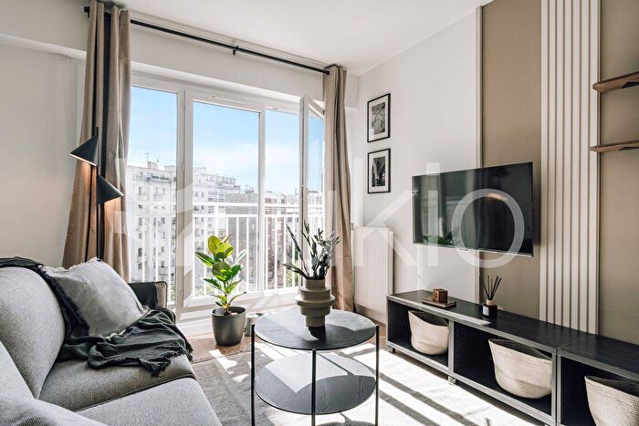 Appartement à louer - Dupleix-Motte Picquet, Paris ème arrondissement - 2 pièces - 1 chambre