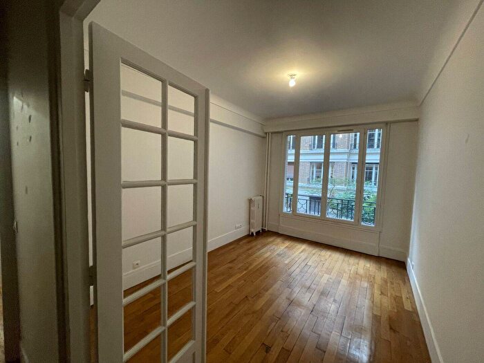 Auteuil Sud, Paris 16ème arrondissement : Appartement 3 pièces à louer