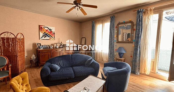 Maison à vendre - Luynes - 10 pièces - 5 chambres