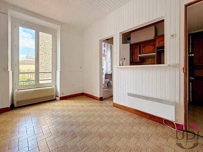 Corbeil-Essonnes, Centre-ville : Appartement 3 pièces à vendre