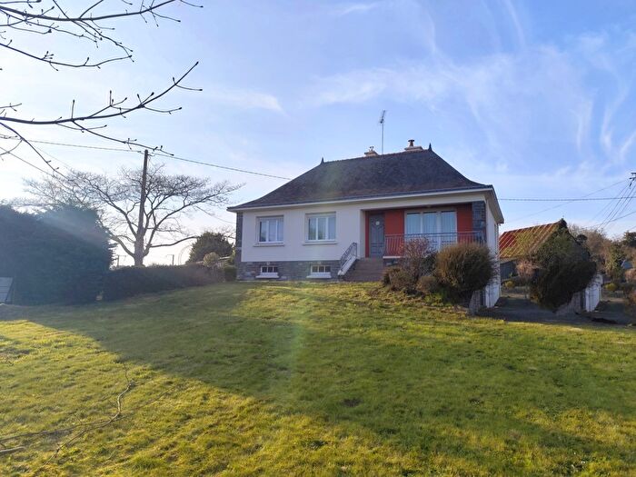 Maison à vendre - Saint-Jacut-les-Pins - 5 pièces - 4 chambres