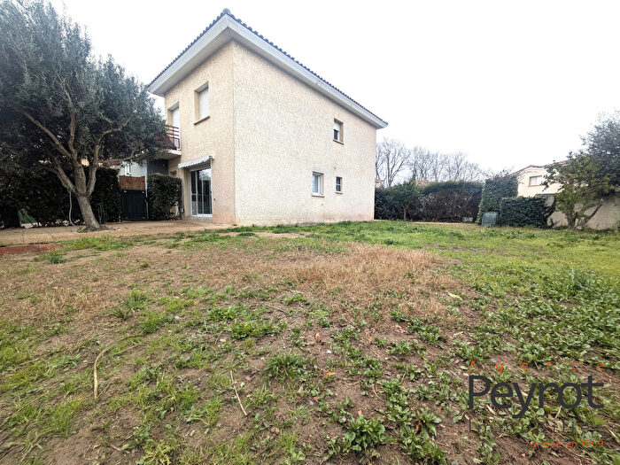 Appartement à louer - Saint-Estève - 2 pièces - 1 chambre