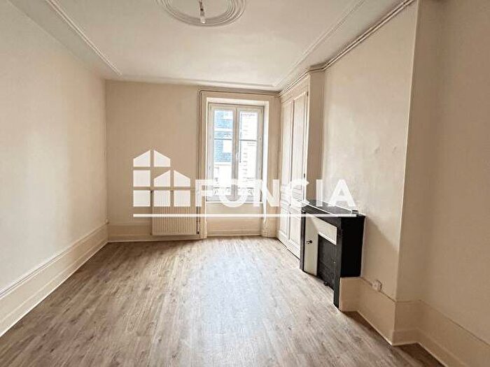 Appartement à louer - Centre-Halles Carnot, Limoges - 1 pièce