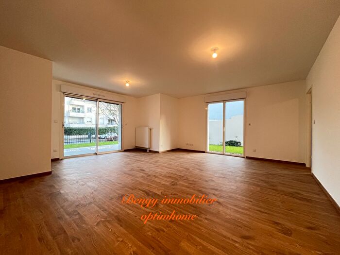 Appartement à vendre - Saint-Cyr-sur-Loire, Maisons Blanches - 4 pièces - 2 chambres