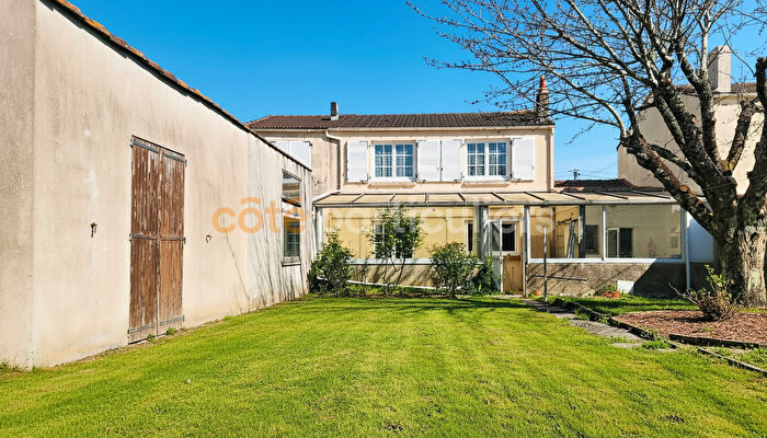Maison 5 pièces à vendre - La Roche-sur-Yon, Val dOrnay, Saint-André dOrnay, Forges