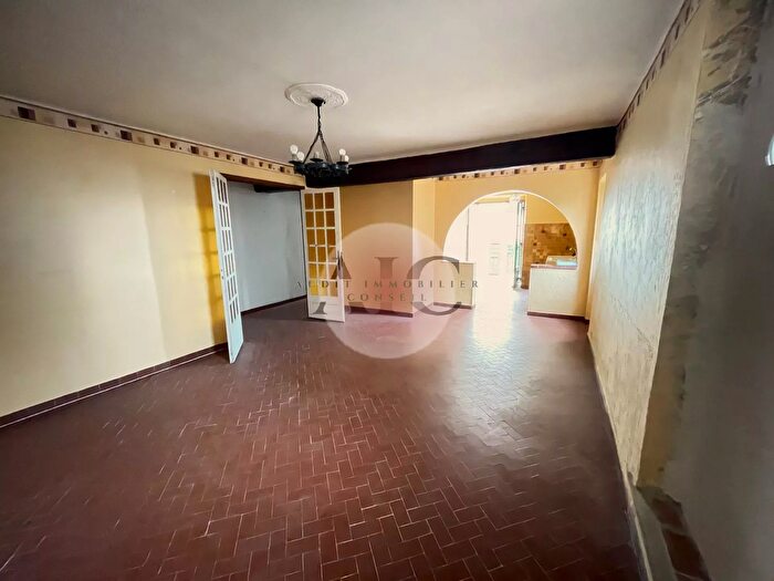 Maison à vendre - Callian - 6 pièces - 2 chambres