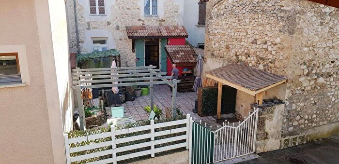 Maison à louer - Hostun - 4 pièces - 3 chambres