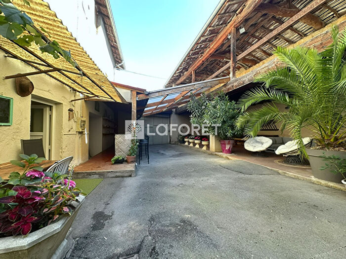 Chaneins : Maison 5 pièces à vendre