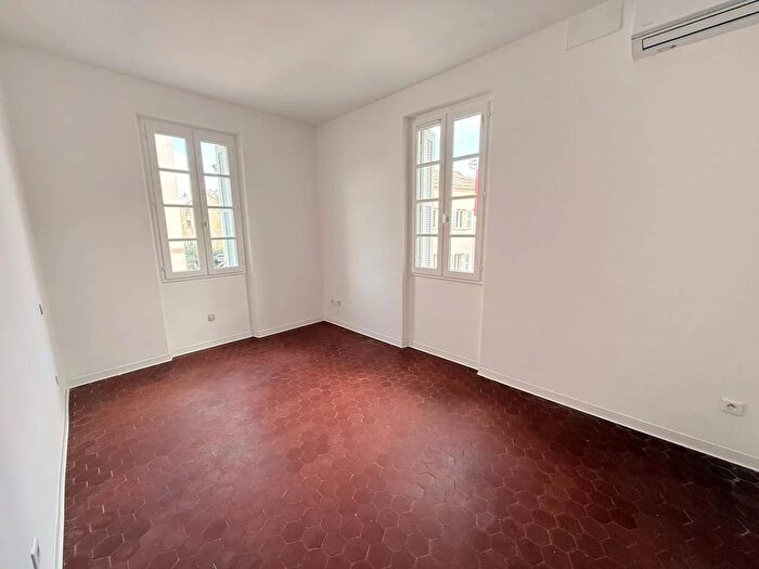 Appartement à louer - Saint-Florent - 3 pièces - 2 chambres