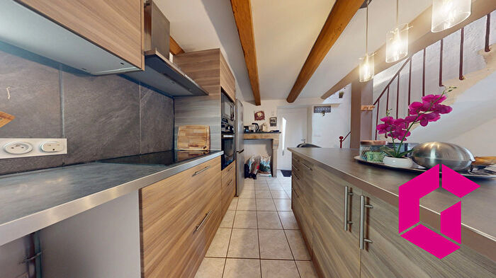 Maison à vendre - Corent - 6 pièces - 3 chambres