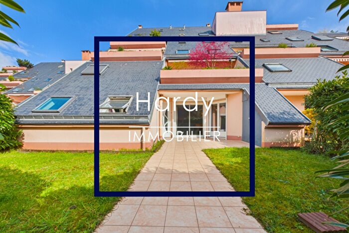 Appartement à vendre - Éragny, Challe - 3 pièces - 2 chambres