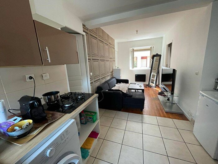 Appartement 3 pièces à Gratte Ciel, Villeurbanne, à louer