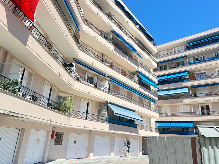 Appartement 3 pièces à louer - Cannes, Prado, République