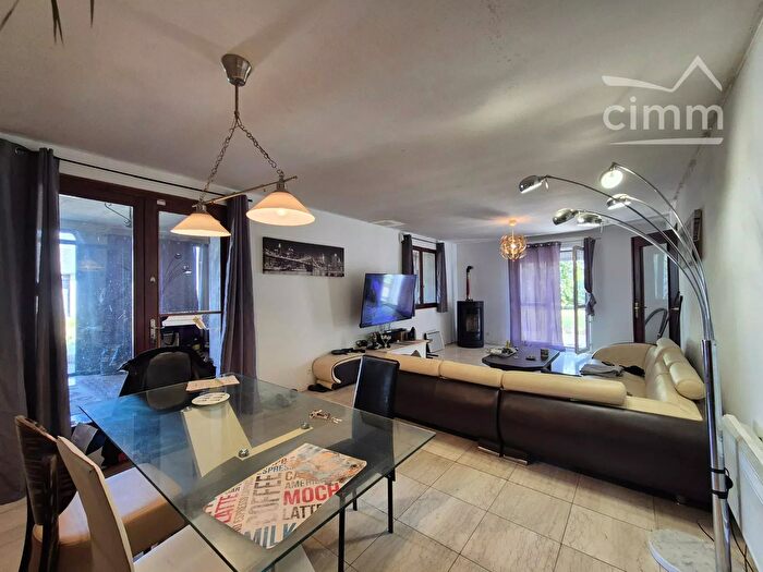 Sainte-Gemmes : Maison 7 pièces à vendre