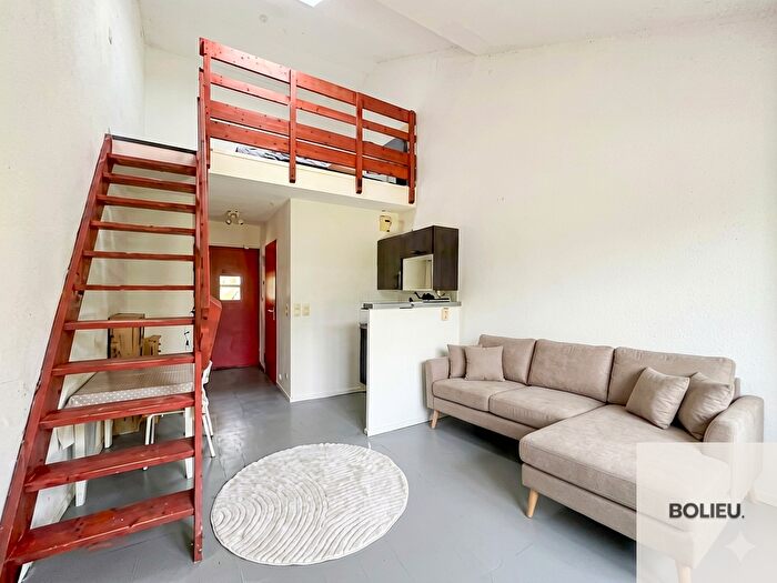 Appartement 2 pièces à Jacob-Bellecombette, à vendre