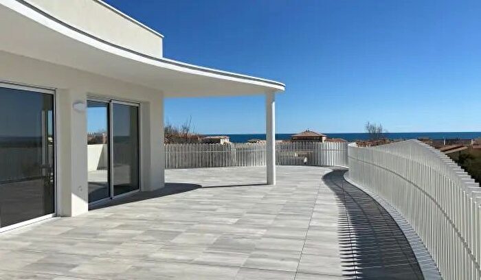 Maisons à vendre et appartements à louer - 1