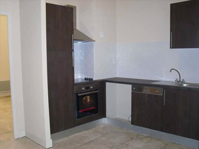 Appartement à louer - Arènes, Nîmes - 3 pièces - 2 chambres