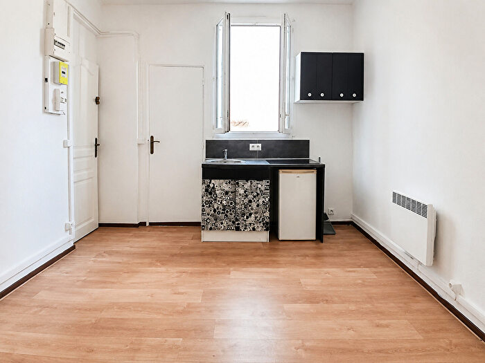 Paris 17ème, La Fourche, Guy Moquet - Appartement 1 pièce à vendre