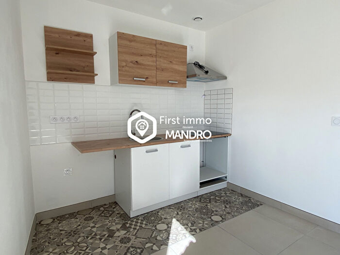 Appartement à louer - Millas - 2 pièces - 1 chambre