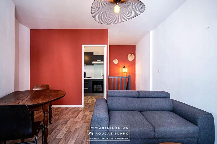 Appartement à louer - Notre Dame du Mont, Marseille ème arrondissement - 2 pièces - 1 chambre