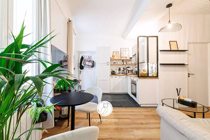 Appartement à vendre - Nice, Vieux Nice - 2 pièces - 1 chambre