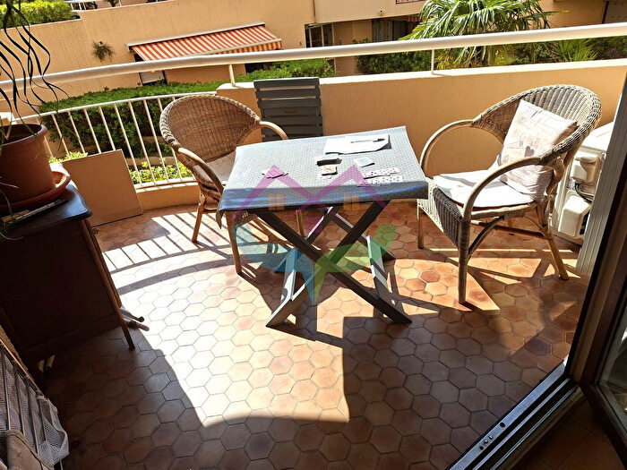 Appartement 2 pièces à vendre à Saint-Raphaël, Santa-Lucia