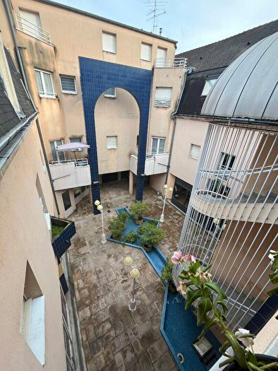 Appartement à louer - Grangier, Dijon - 3 pièces - 2 chambres
