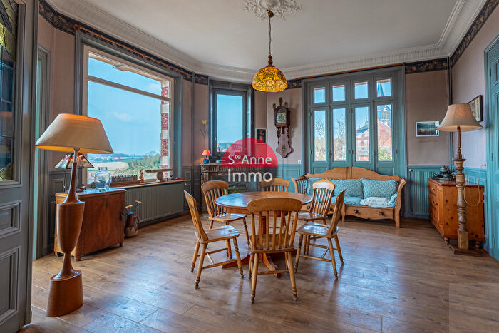 Maison à vendre - Montdidier - 8 pièces - 6 chambres