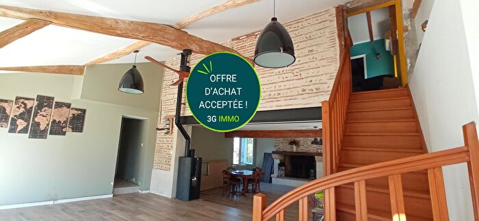 Saint-Pardoux-du-Breuil : Maison 4 pièces à vendre