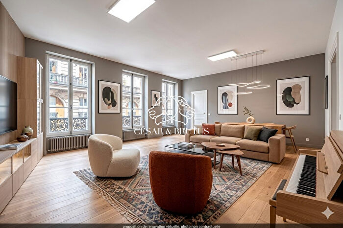 Appartement 4 pièces à Paris 8ème, Elysée, Madeleine, à vendre