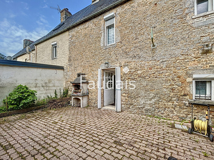 Maison à vendre - Deux-Jumeaux - 6 pièces - 5 chambres