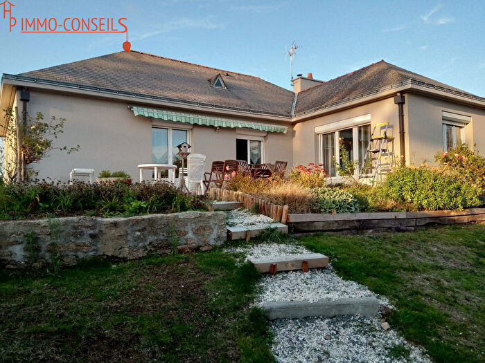 Maison à vendre - Orvault, Bourg, Secteur rural - 5 pièces - 4 chambres