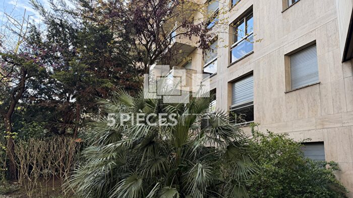 Appartement à vendre - Paris e , Ternes, Maillot - 3 pièces - 2 chambres