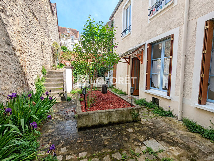 Appartement à louer - Étampes, Saint-Martin, Saint-Gilles - 1 pièce