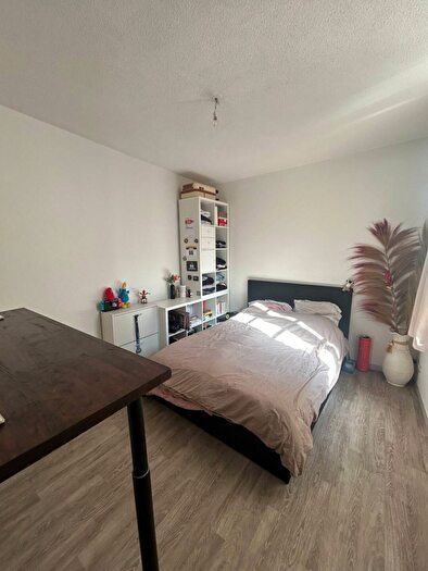 Appartement à louer - Saintes - 2 pièces - 1 chambre