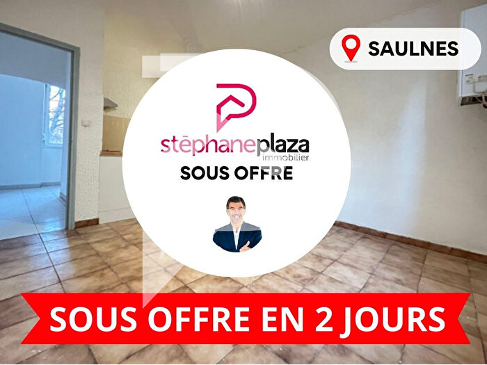 Appartement à vendre - Saulnes - 5 pièces - 3 chambres