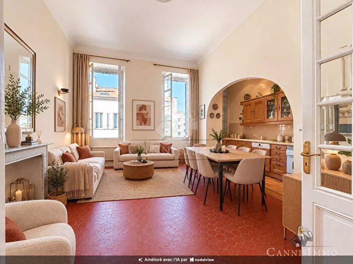 Cannes, Centre-ville : Appartement 3 pièces à vendre