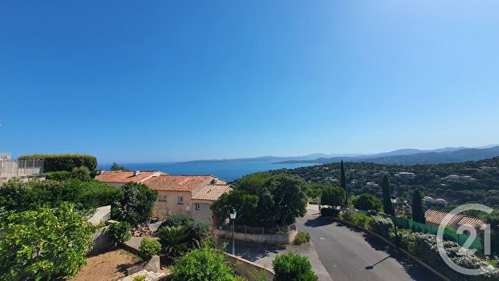 Roquebrune-sur-Argens, Les Issambres, La Vigie, Les Dolmens, Plages, Calanques - Maison 6 pièces à vendre