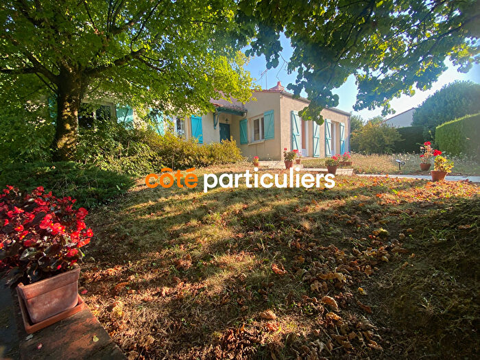 Les Herbiers, Centre-ville, Le Grand Fief - Maison 5 pièces à vendre