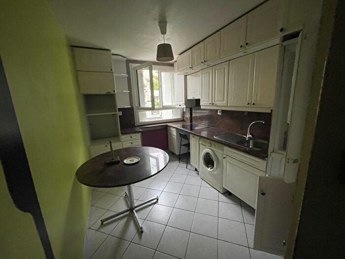 Villeurbanne, Les Poulettes - Appartement 5 pièces à louer