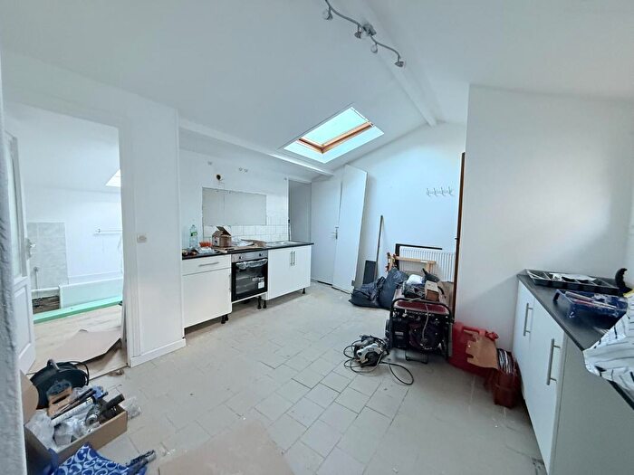 Maison à vendre - Bihorel, Bihorel ancien, Village - 2 pièces - 1 chambre