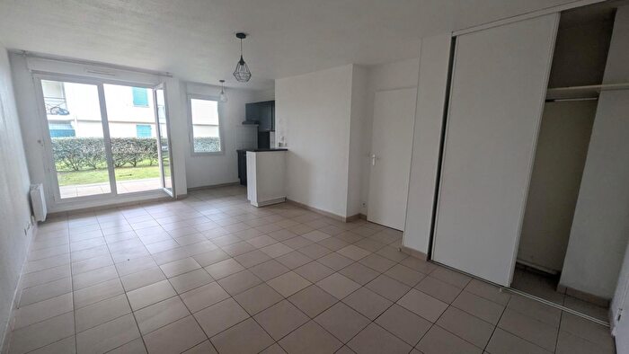 Appartement à louer - Mantes-la-Jolie, Gassicourt - 2 pièces - 1 chambre