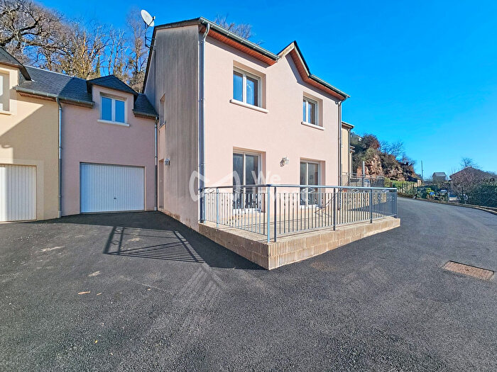 Maison à vendre - Espalion - 5 pièces - 4 chambres