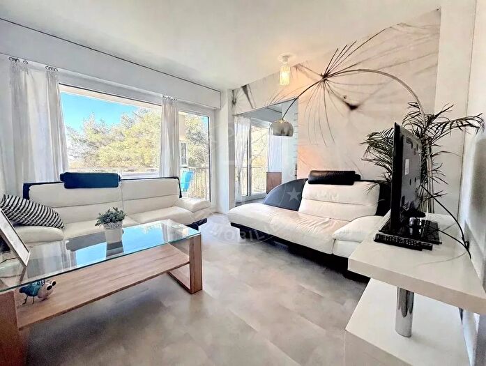 Appartement à vendre - Annecy-le-Vieux, Annecy-le-Vieux Est - 3 pièces - 2 chambres